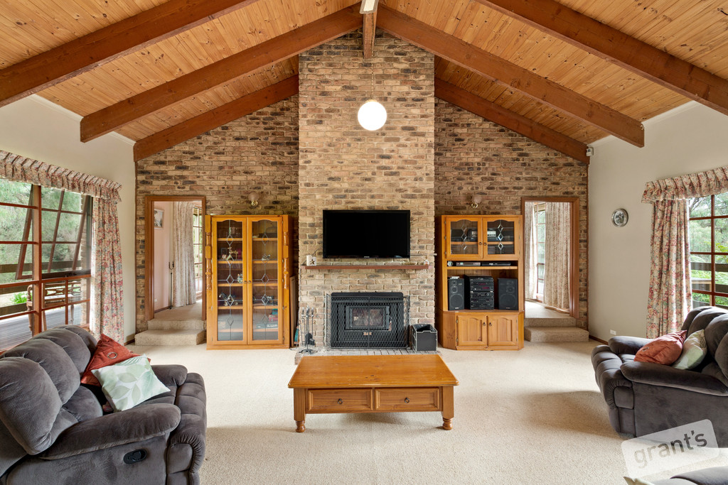 37 Burton Road BEACONSFIELD UPPER VIC 3808 - House For Sale #17647564 ...